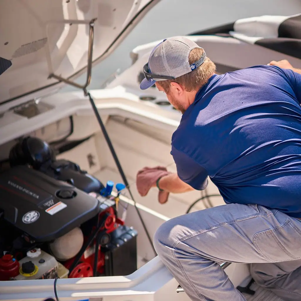 Lake George Service Center & Boat Repairs | Boats by George