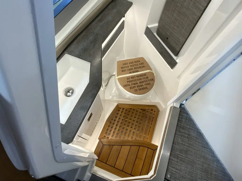 2024 COBALT R35 For Sale in Lake George, NY