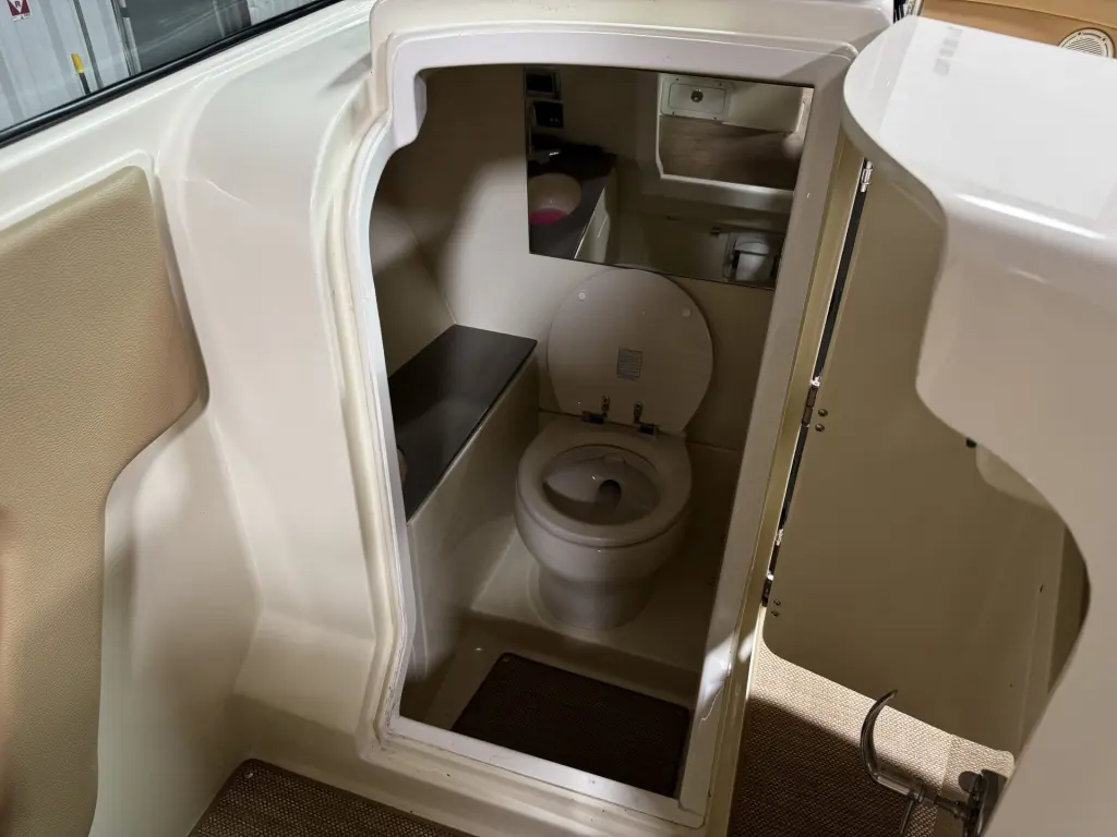 2021 CHRIS-CRAFT LAUNCH GT 28 For Sale in Lake George, NY